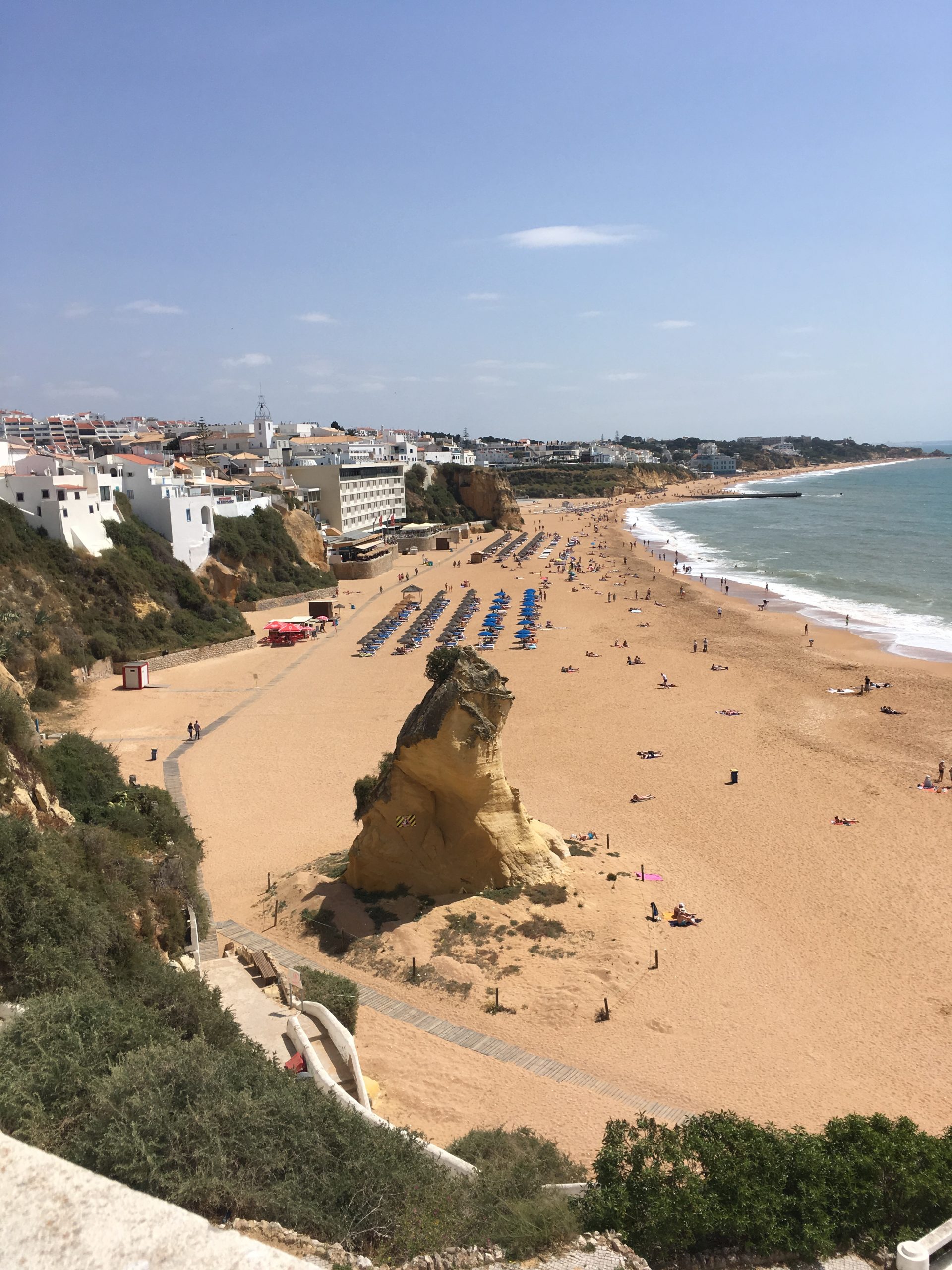 BEACHES - Casa Valhal