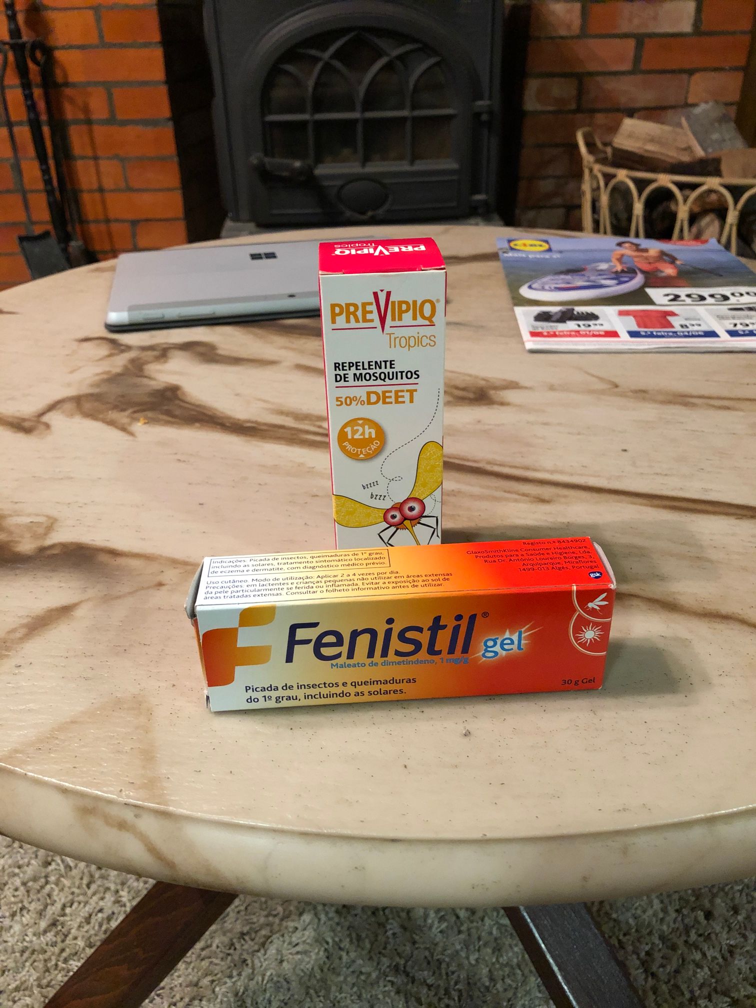 BUGS, BITES AND GOING SLIGHTLY BONKERS - Casa Valhal