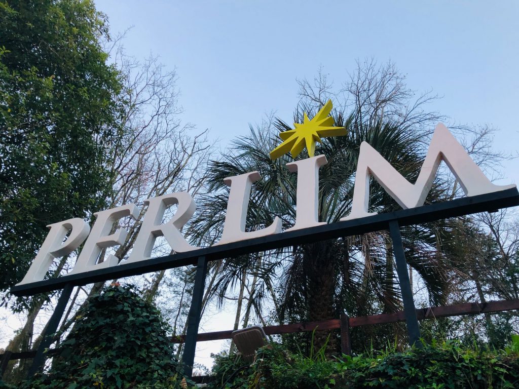 AN AFTERNOON TRIP TO PERLIM CHRISTMAS THEME PARK (CASTELO DE SANTA ...